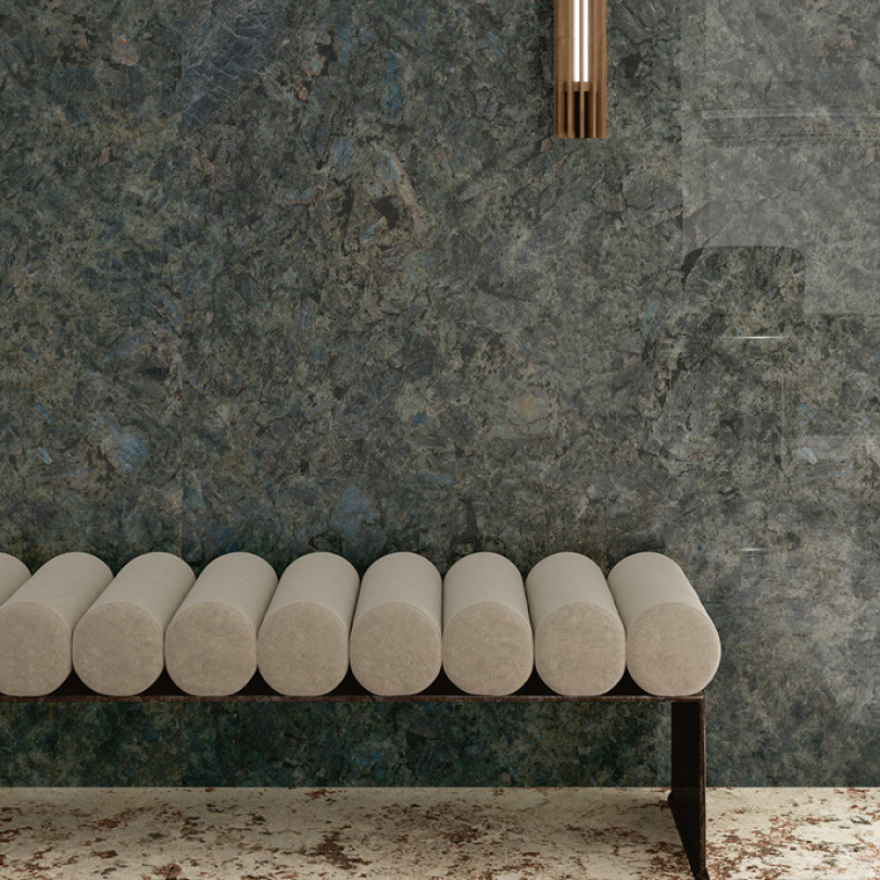 Alaska White | Pyro + Echo