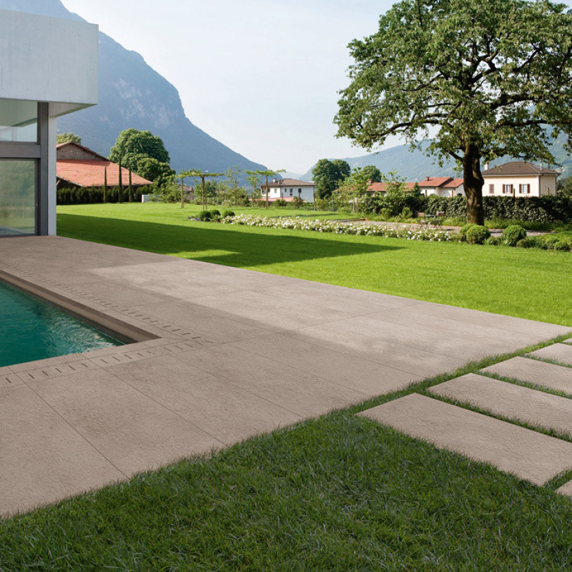 Country Cottage Stone | Pyro + Echo