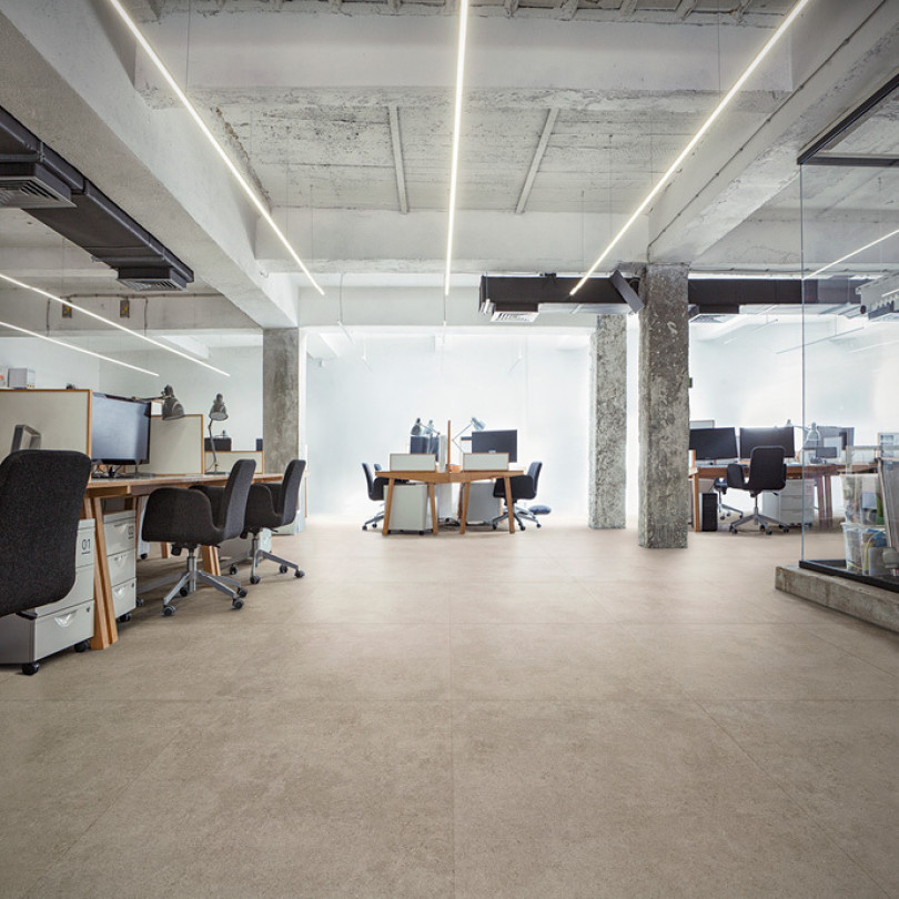 Portrait Gallery Stone | Pyro + Echo