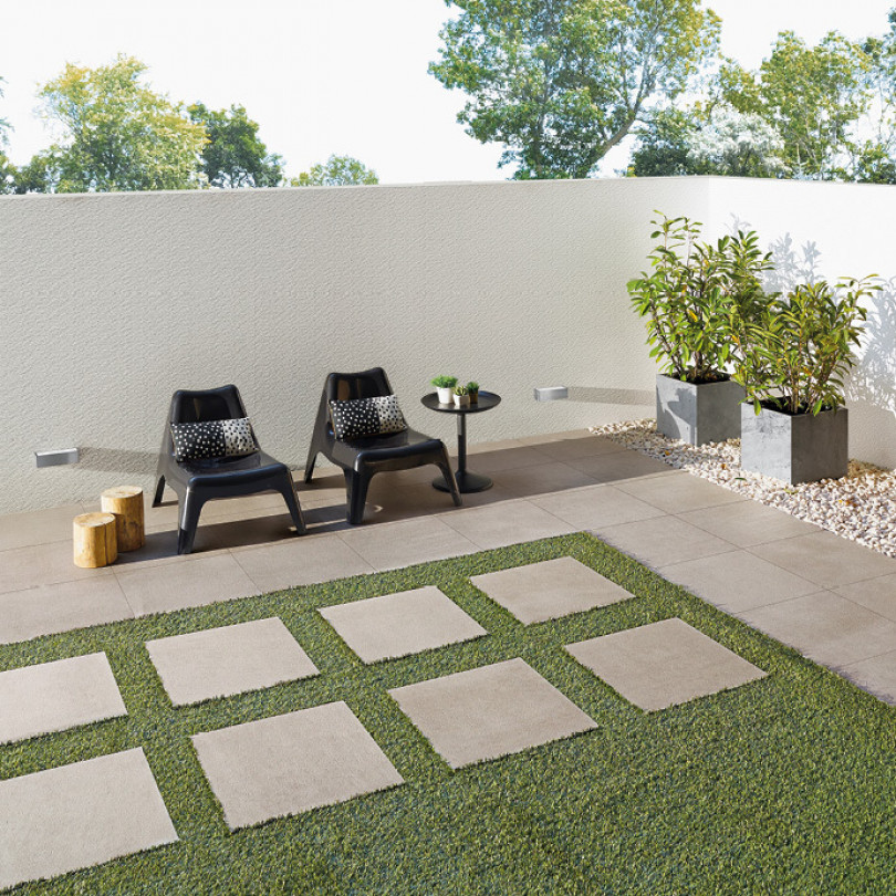 Portrait Gallery Stone | Pyro + Echo