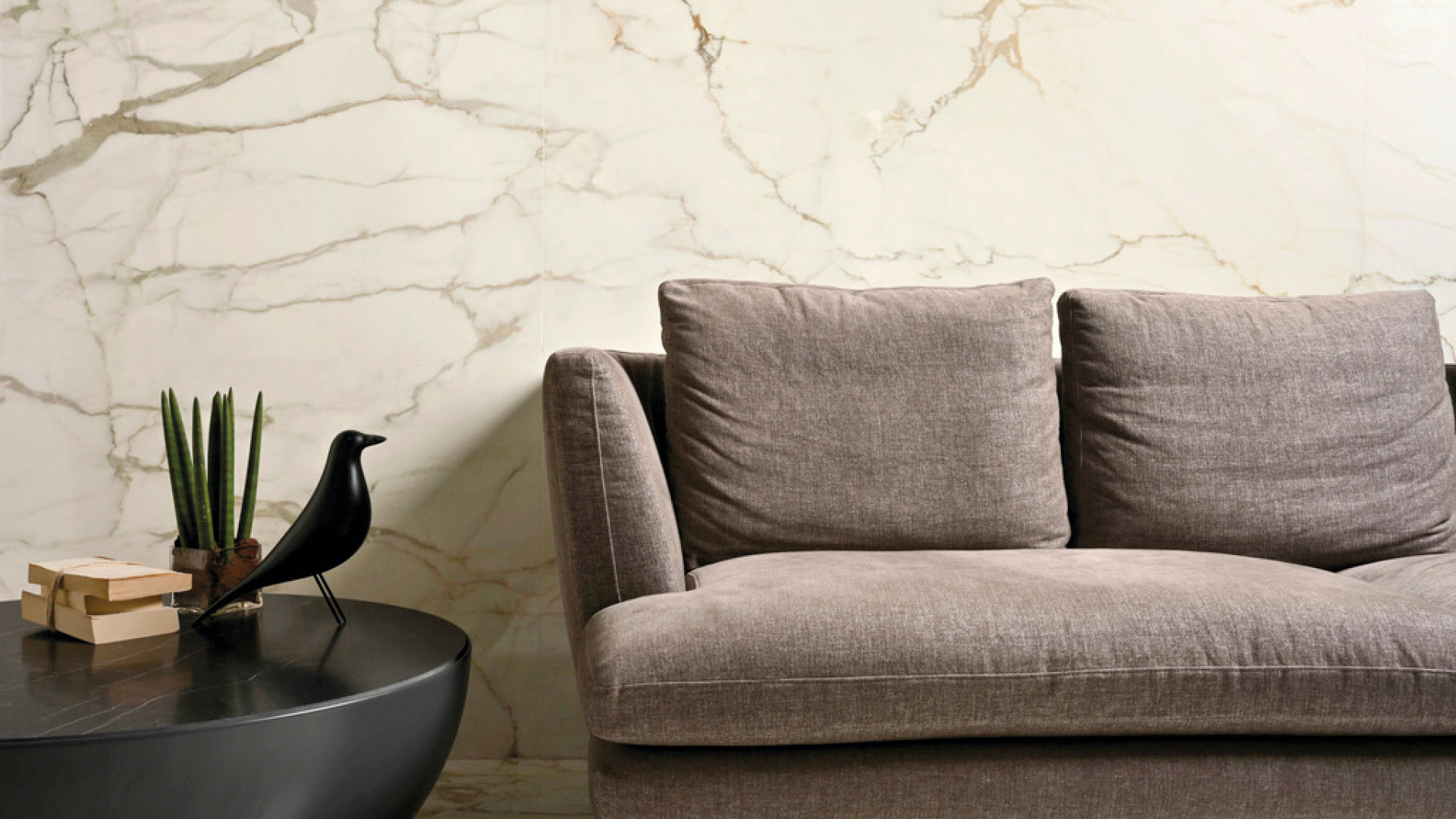 Calacatta Macchia Vecchia | Pyro + Echo